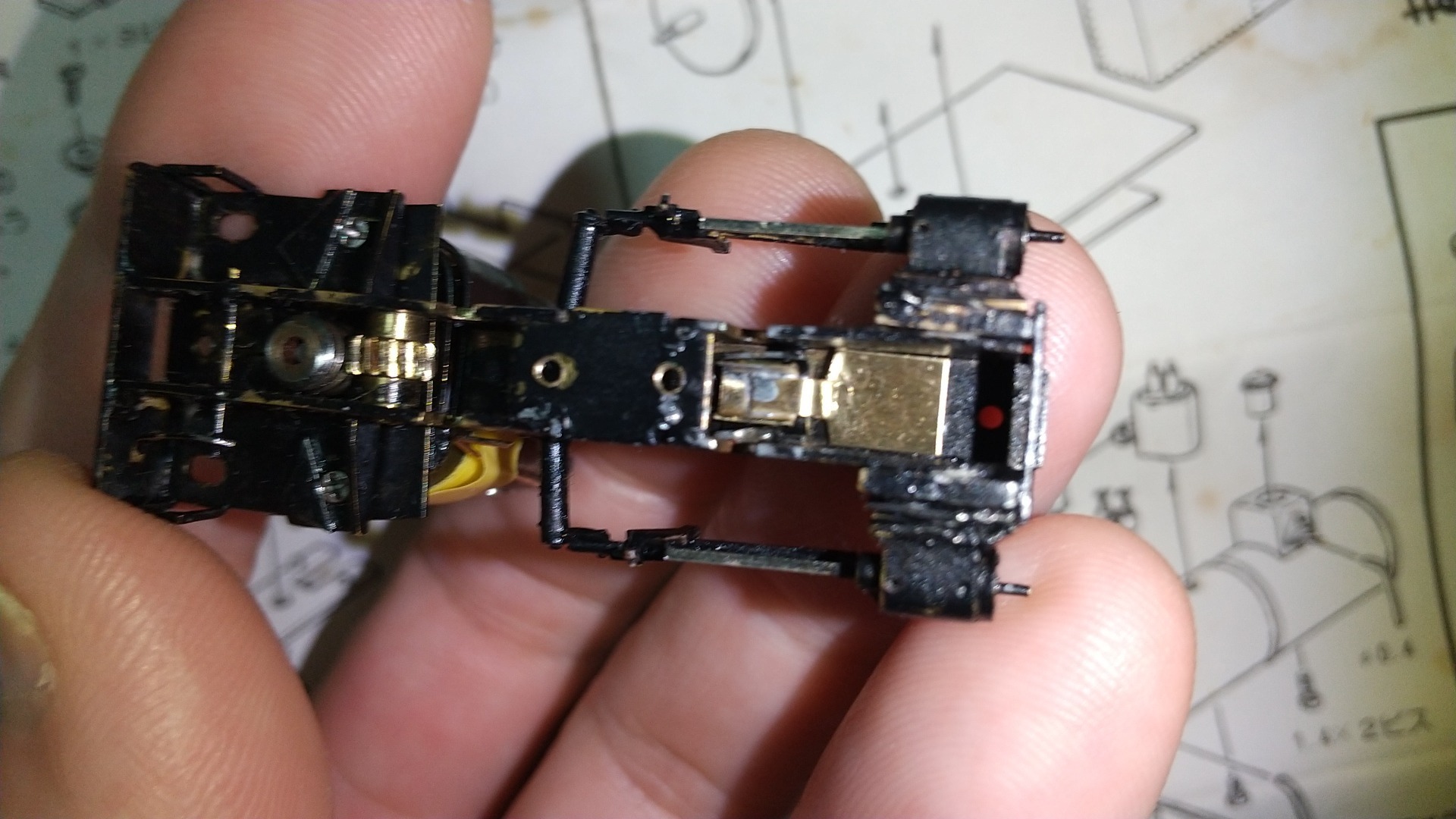 モーターを傾かせる「最初期 乗工社 Bコッペル 西大寺鉄道6号機」その17: はんだ付けと 金属ギアのブログ